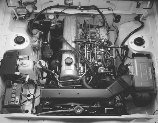 1976 Datsun Bluebird L20E engine