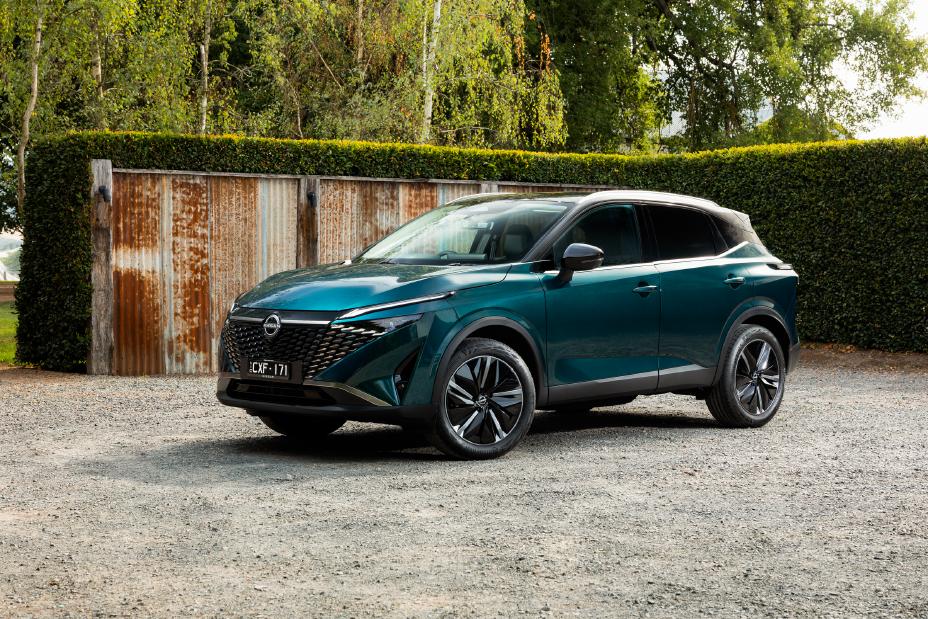 Cool, calm and connected: Updated 2025 Nissan QASHQAI introduces new N ...