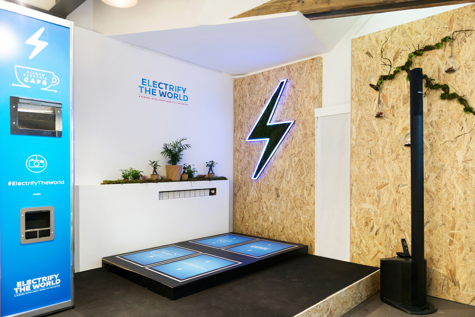Nissan's Electric Cafe opens in Paris