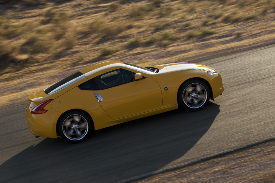 2009 Nissan 370Z exterior