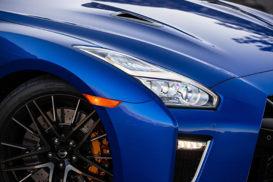 2021 Nissan GT-R Premium