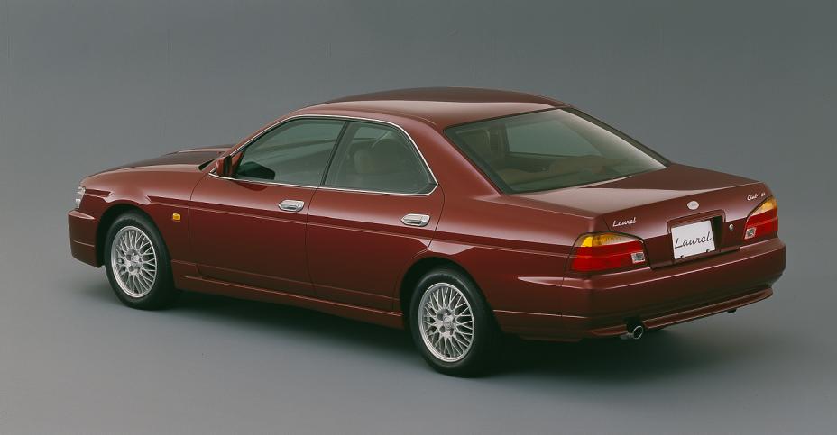 1997_10_NISSAN_LAUREL_25_CLUB_S_30th_Anniversary_C35
