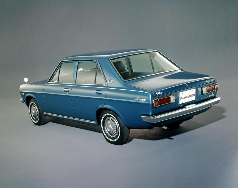 1972_01_DATSUN_SUNNY_1200_B110