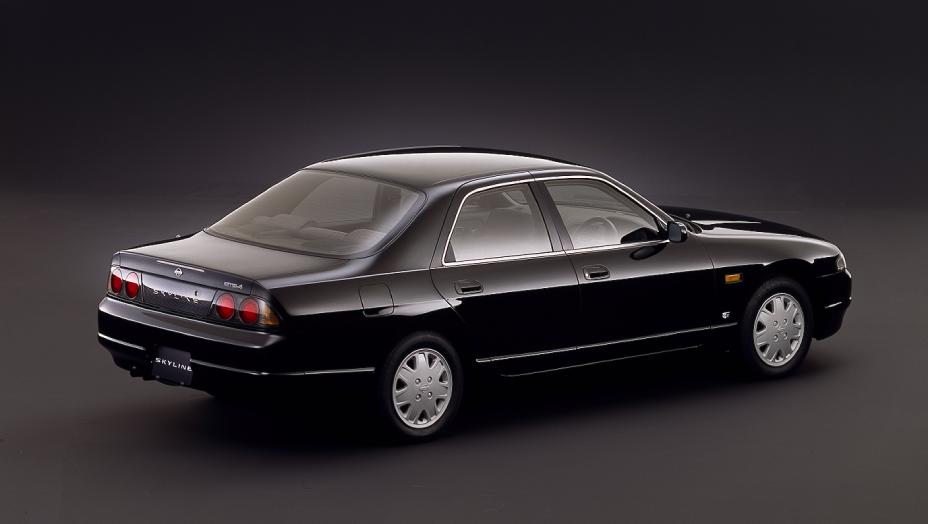 1993_11_NISSAN_SKYLINE_GTS-4_ENR33