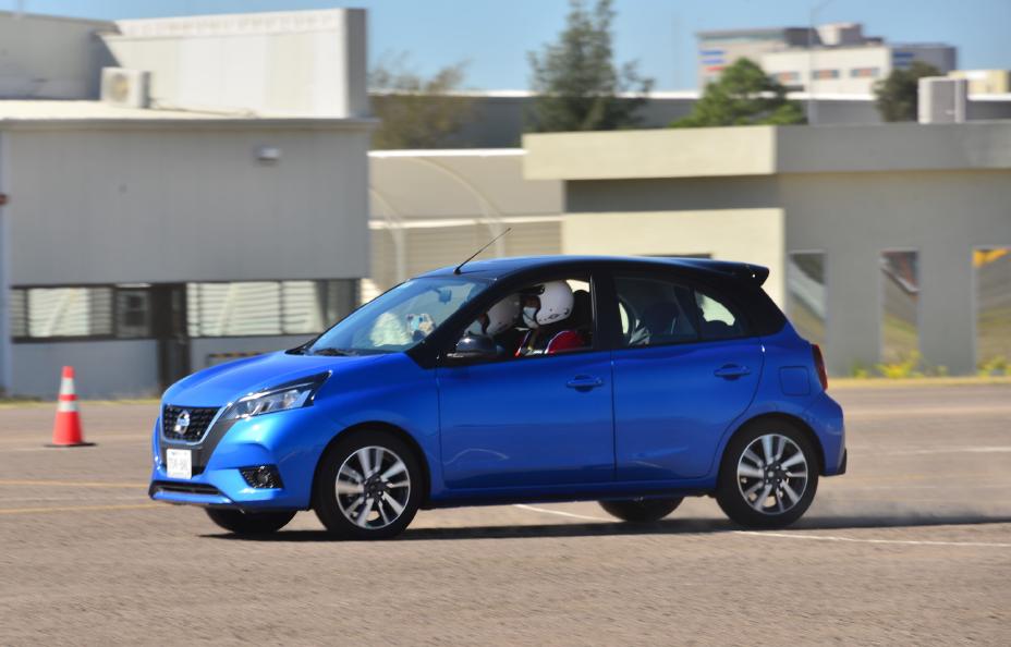 Nissan March, el vehículo que pone a prueba su gran capacidad