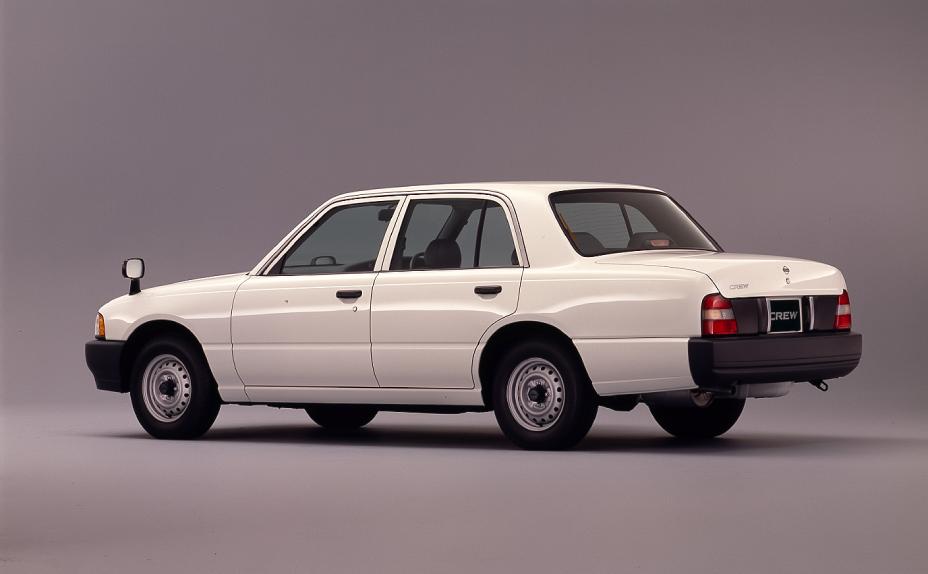 1996_01_NISSAN_CREW_K30