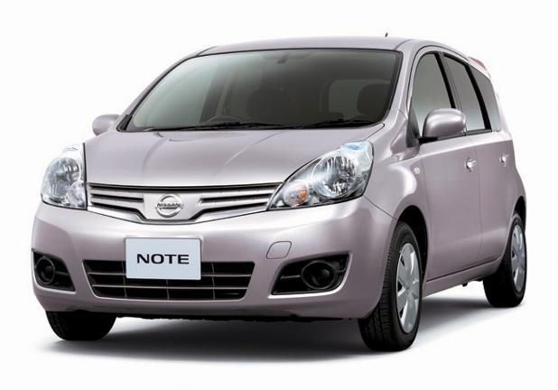 Nissan Note Sherry Silver