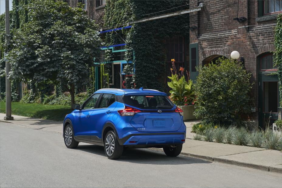 Nissan Canada to Continue Offering First Gen Kicks Alongside All-New ...