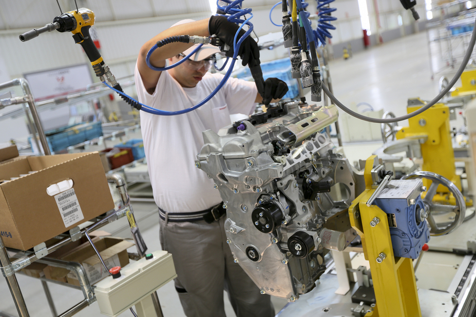 Nissan inaugurates R $2.6 billion (USD $1.5 billion) automotive complex ...