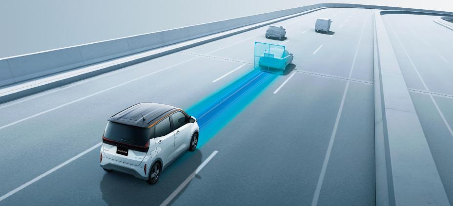 Nissan unveils all-new, all-electric minivehicle in Japan