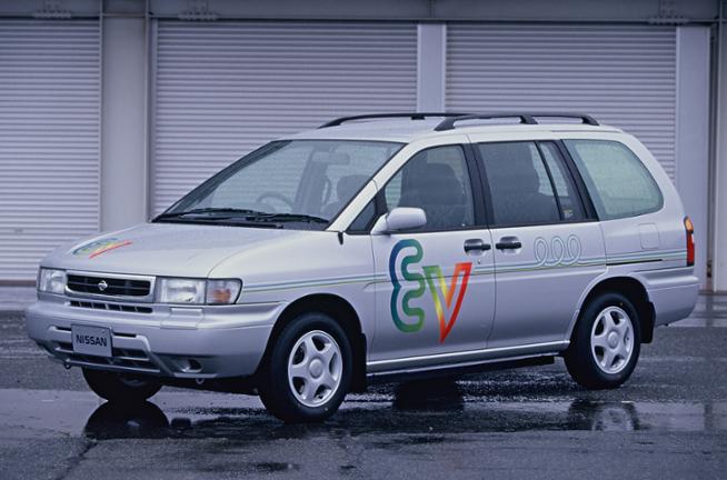 1997 Nissan Prairie Joy EV