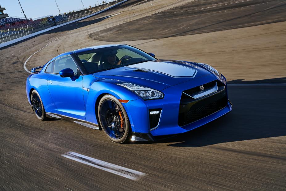 Beyond black and white: Iconic GT-R colors, then and now