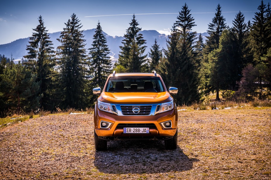 Navara breaks 50,000 sales barrier in Europe since winning ...