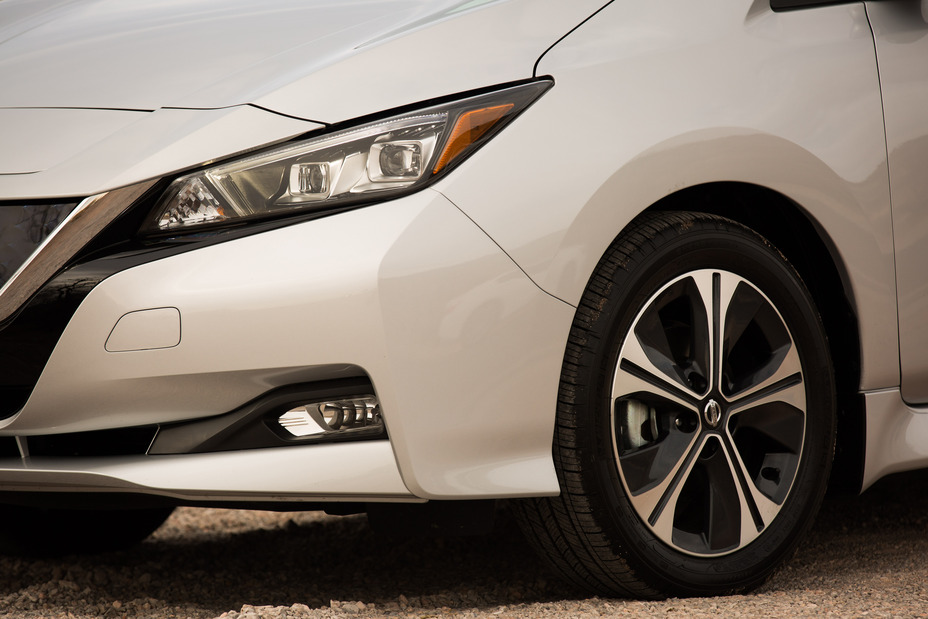 The new Nissan LEAF takes over Las Vegas