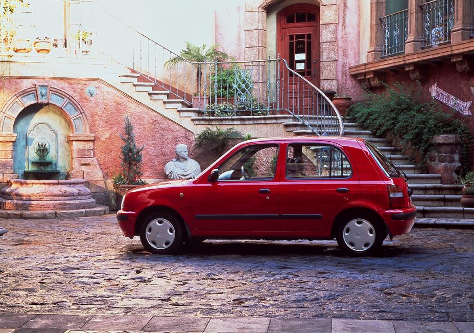 1995_12_NISSAN_MARCH_K11_aka_MICRA