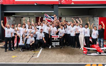 Nissan Formula E Team’s Oliver Rowland becomes Formula E World Champion ...