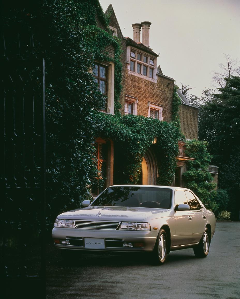 1993_01_NISSAN_LAUREL_C34