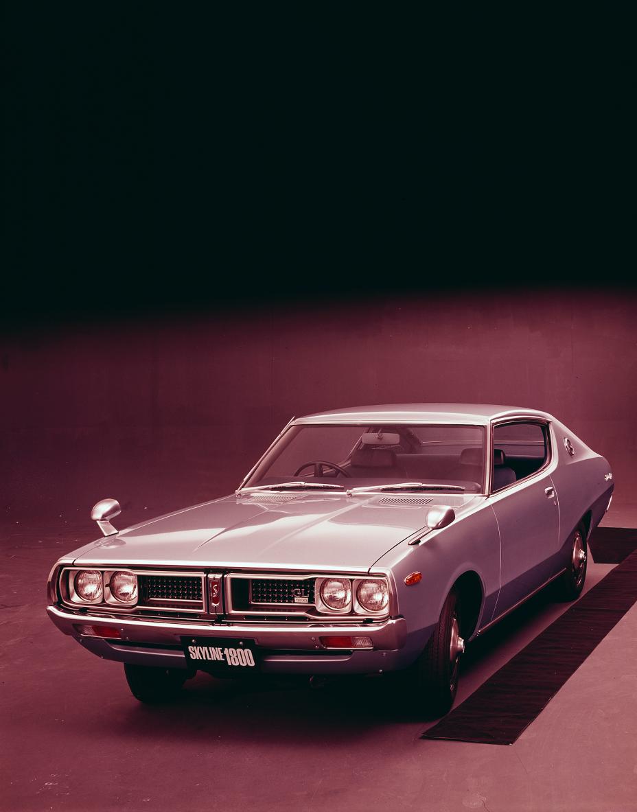 1972-77_NISSAN_SKYLINE_C110