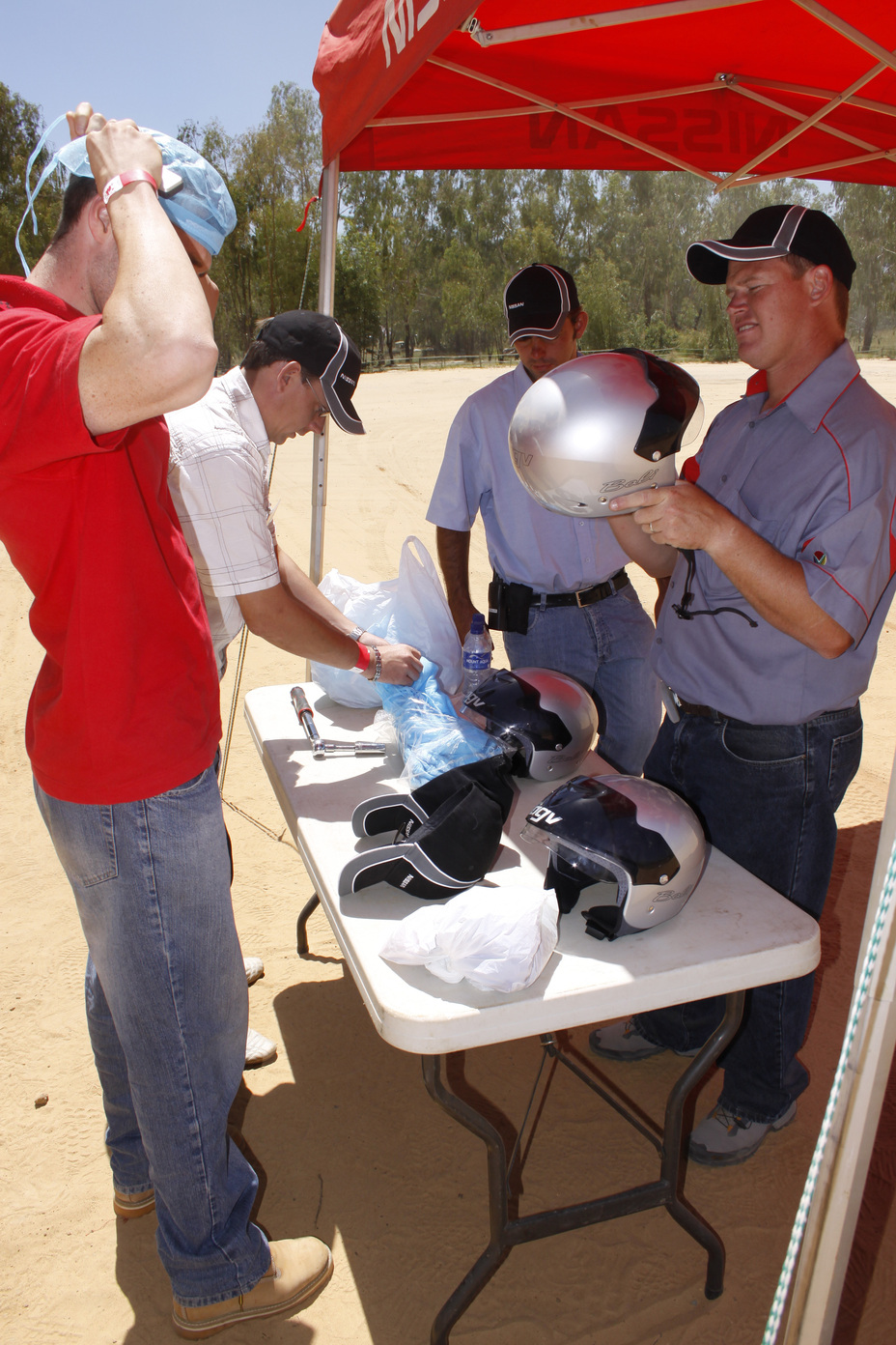 Nissan Pays Tribute to Hannes Grobler