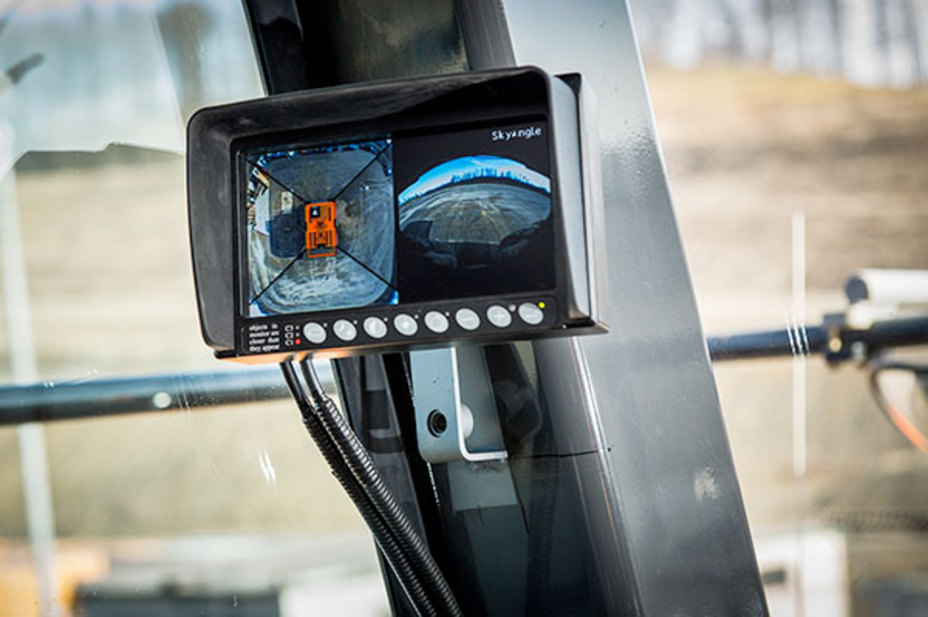 Nissan liceneses autonomous driving technology to Hitachi Construction ...