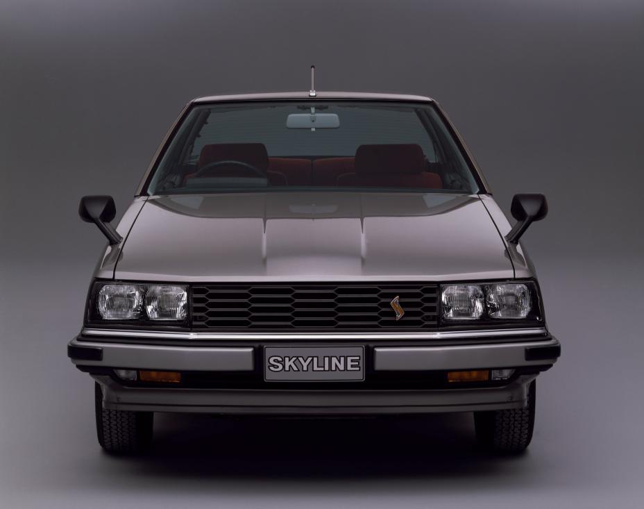 1982_10_NISSAN_SKYLINE_2000GT_TURBO_HR30