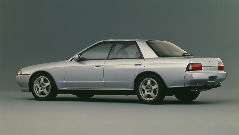 1989_08_Skyline_GTS-t_TypeM_HCR32