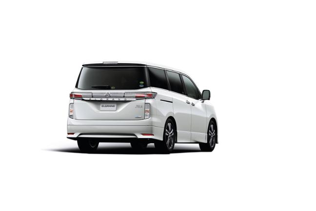 Nissan ELGRAND 350 Highway STAR Urban CHROME (2011)