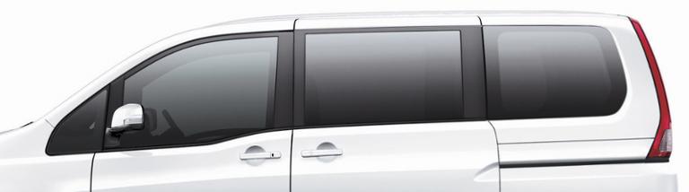 Nissan Serena Big Windows