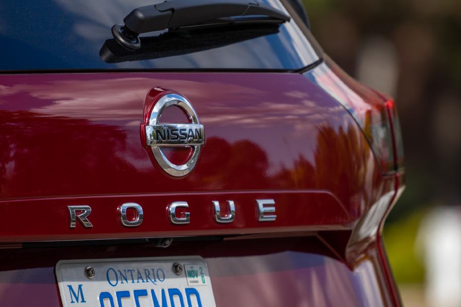 The all-new Nissan Rogue crowned “Best Mid-Size Utility Vehicle in ...