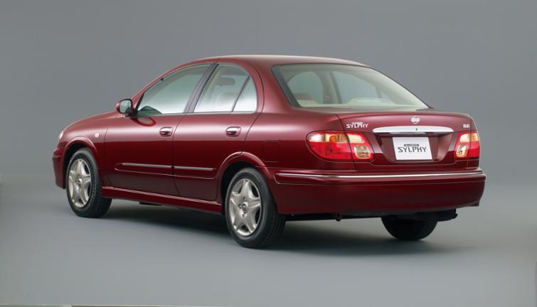 2000 Nissan Bluebird