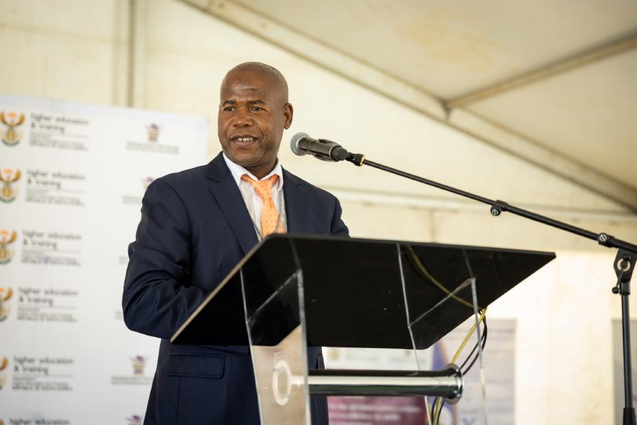 Nissan Donates Engines To Uj & Tvet Colleges To Enhance Motor ...