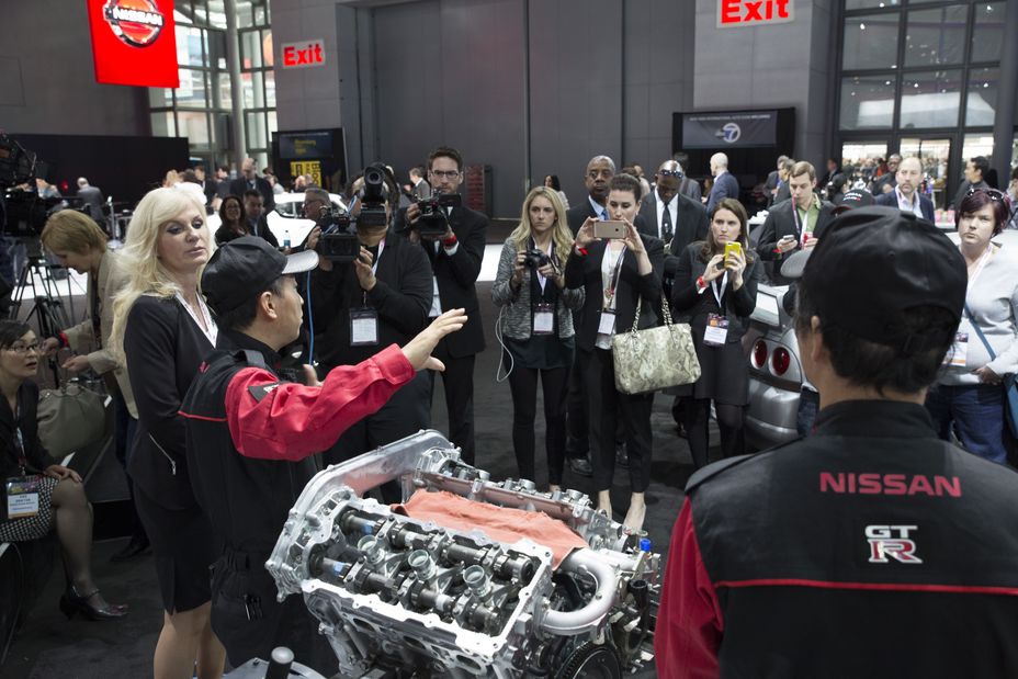 2017 Nissan GT-R: Precision craftsmanship in every engine