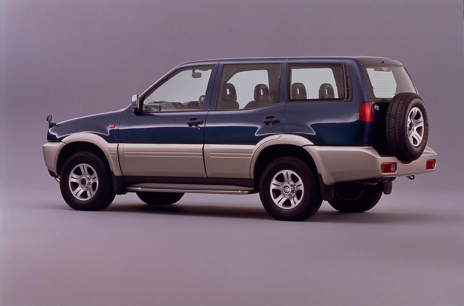 1994_06_NISSAN_MISTRAL_aka_Terrano_II_R20_JPN_spec