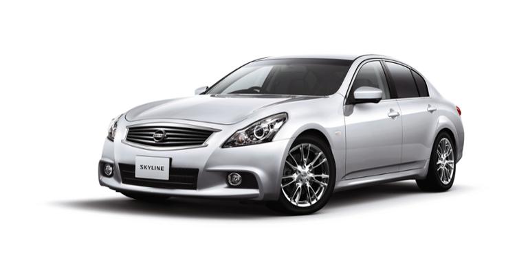 Nissan Skyline Brilliant Silver(M)