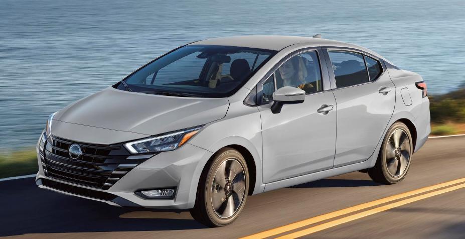 Nissan Mexicana renueva su portafolio de sedanes: Comienzan las ventas ...