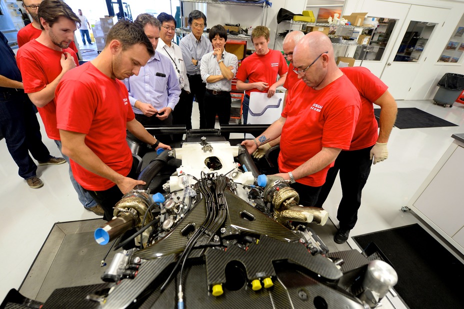 Nissan GT-R LM NISMO: The Build