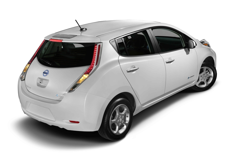 Nissan LEAF es reconocido como uno de los 5 mejores vehículos ...