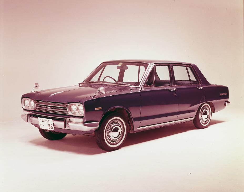 Skyline series unveils by Nissan