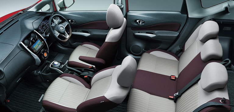 「日産ノート」E12_仕様向上（2017年）