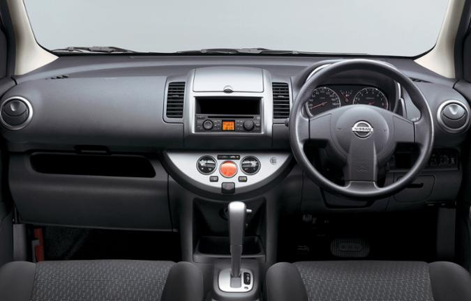 Nissan Note 15G (Interior Color Black)