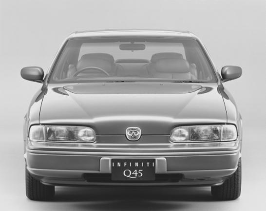 1989 Infiniti Q45 Selection Package