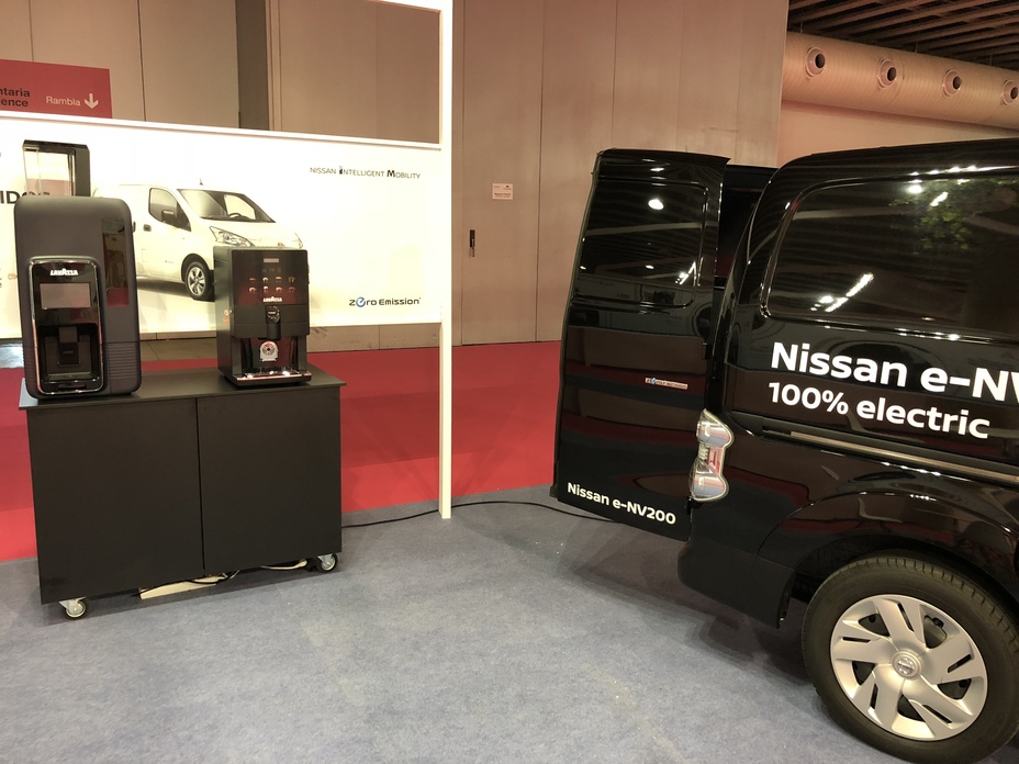La Nissan e-NV200 Energy Hub sirve 300 cafés en Alimentaria