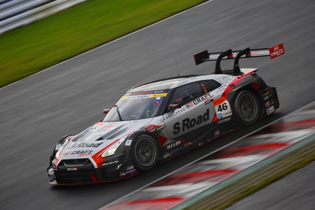NISMO in Super GT action at Sportsland Sugo