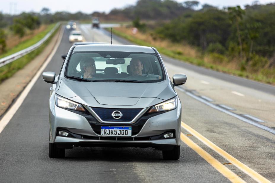 LEAF, o veículo 100% elétrico da Nissan, já está disponível no Centro-Oeste