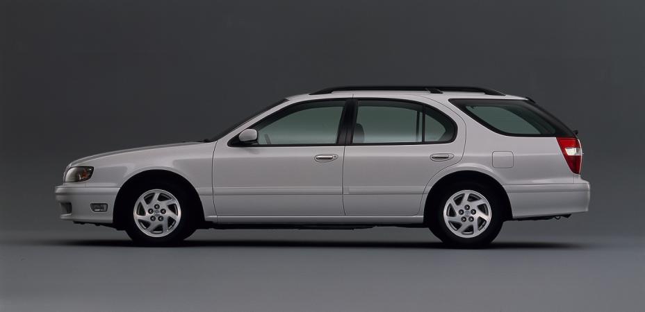 1997_06_NISSAN_CEFIRO_WAGON_WA32