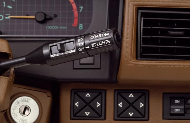 1980 Nissan Leopard ASCD Resume/Accel Switch