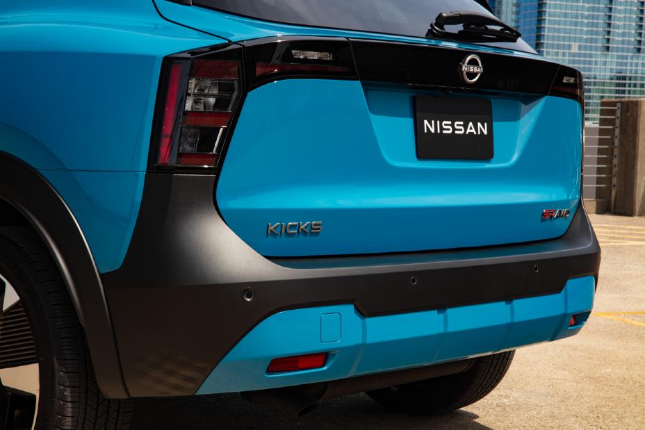 2025 Nissan Kicks