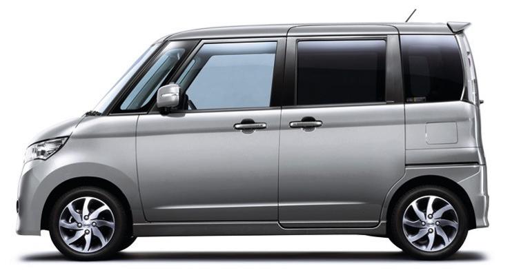 Nissan ROOX Silky Silver