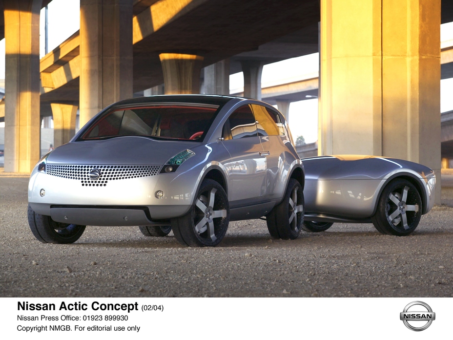 INNOVATIVE NISSAN ACTIC CONCEPT CREATES A 'DIGITAL CANVAS' INNOVATIVE NISSAN ACTIC CONCEPT CREATES A 'DIGITAL CANVAS'