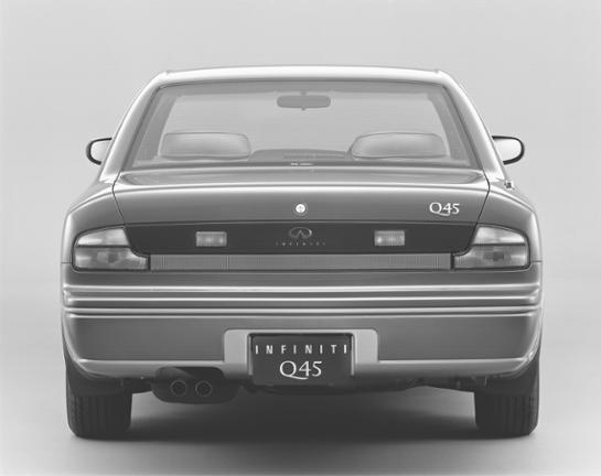 1989 INFINITI Q45